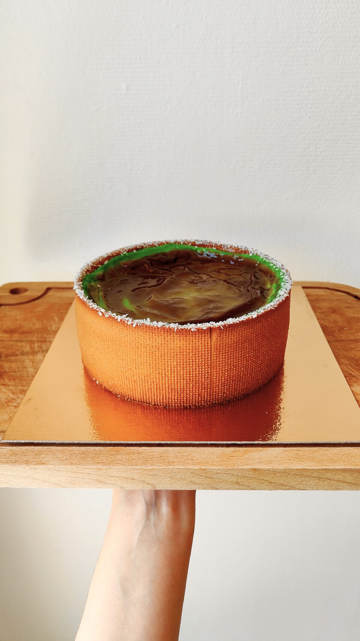 Flan Pâtissier au pandan et insert praliné coco | Luna Pâtisse